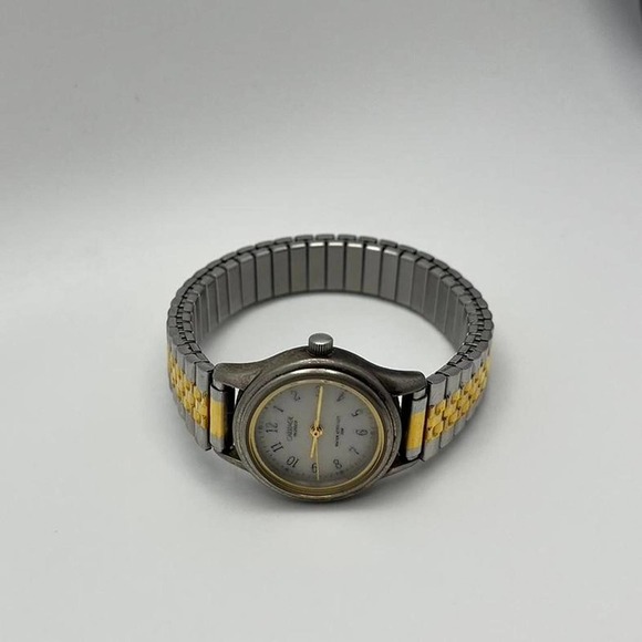 Timex | Accessories | Vintage Gold Timex Watch | Poshmark